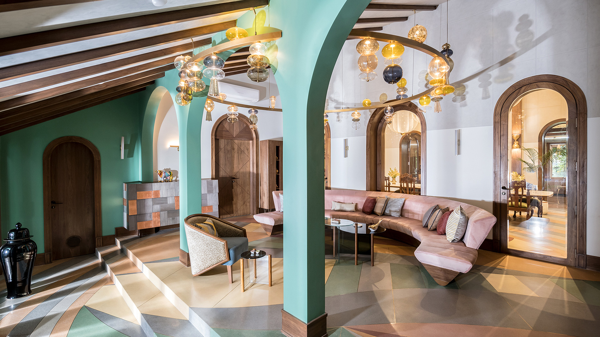 Mumbai-based Hive Home create a stunning chandelier for MuseLAB’s ...