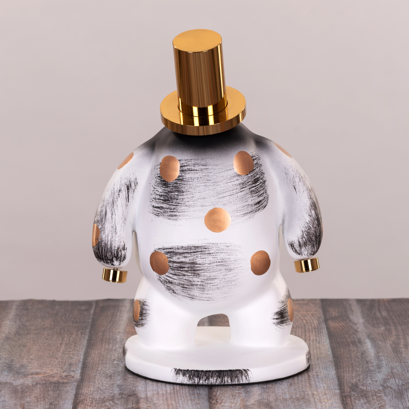 The White Teak Company’s Home Décor Collection is an abstraction of ...