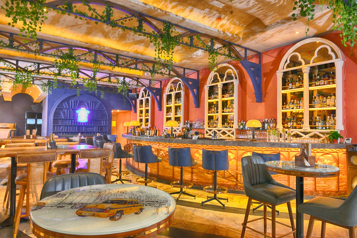 One8 Commune- A vintage-y romantic vibe in sync with a nostalgic and ...