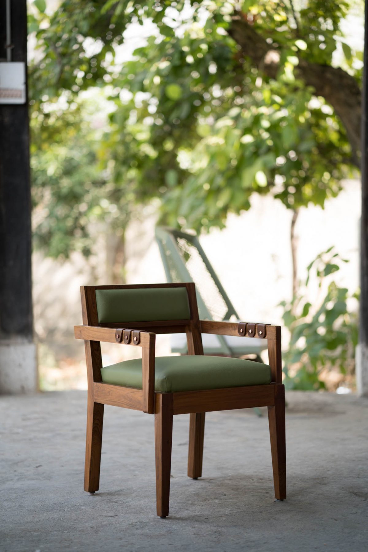 A range of exquisite statement chairs that are effortlessly magnificent ...