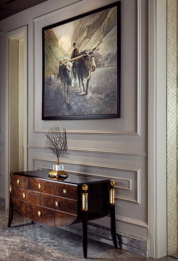 Exquisite Consoles which are sumptuous and yet indulgent - Architect ...