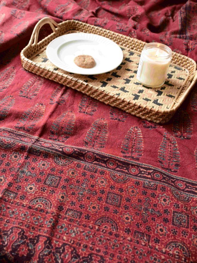 The exquisite autumn-winter Khes collection blends traditional art ...