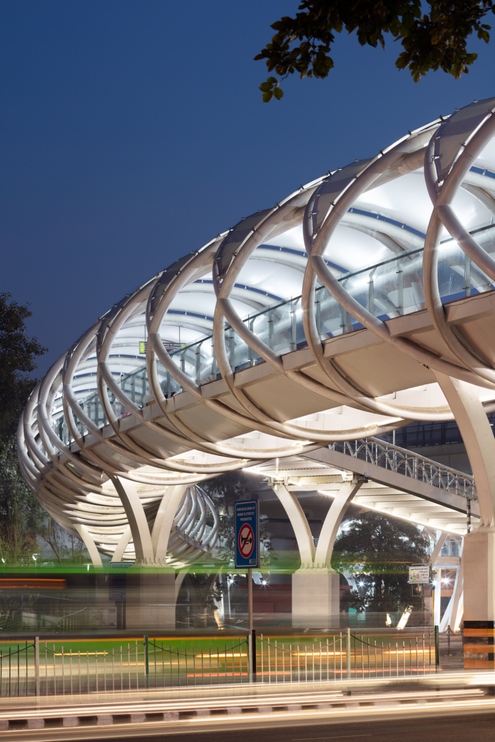 ITO Skywalk- The Skywalk that eases pedestrian movement - Architect and ...