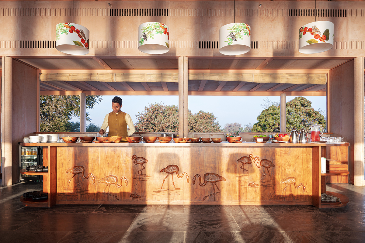 Art meets design | Furniture as an expression of art - Architect and ...