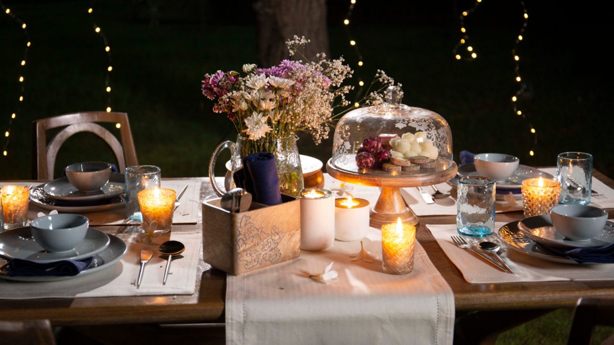 Ringing in celebrations with a gala table setting - Architect and ...