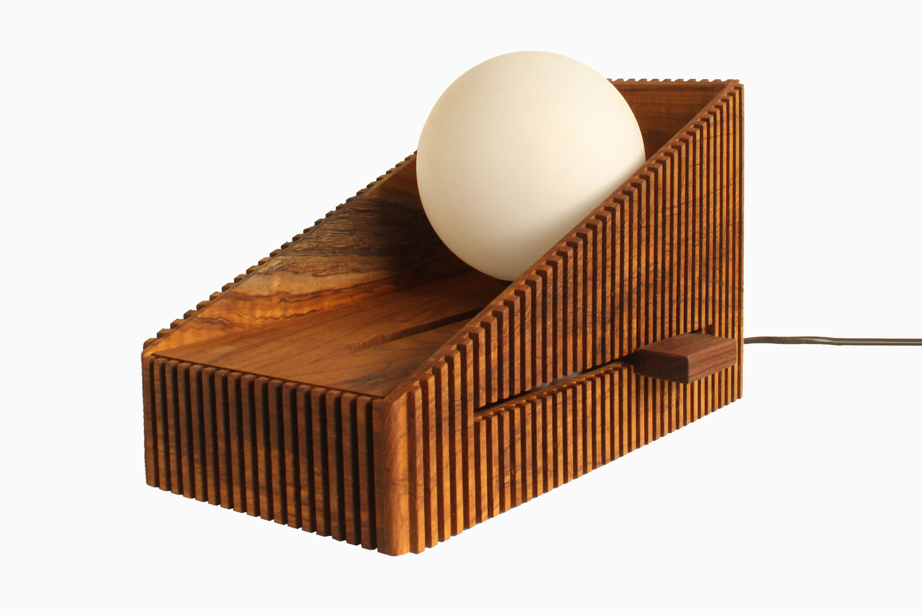 Sculpturally unique table lamps - Architect and Interiors India