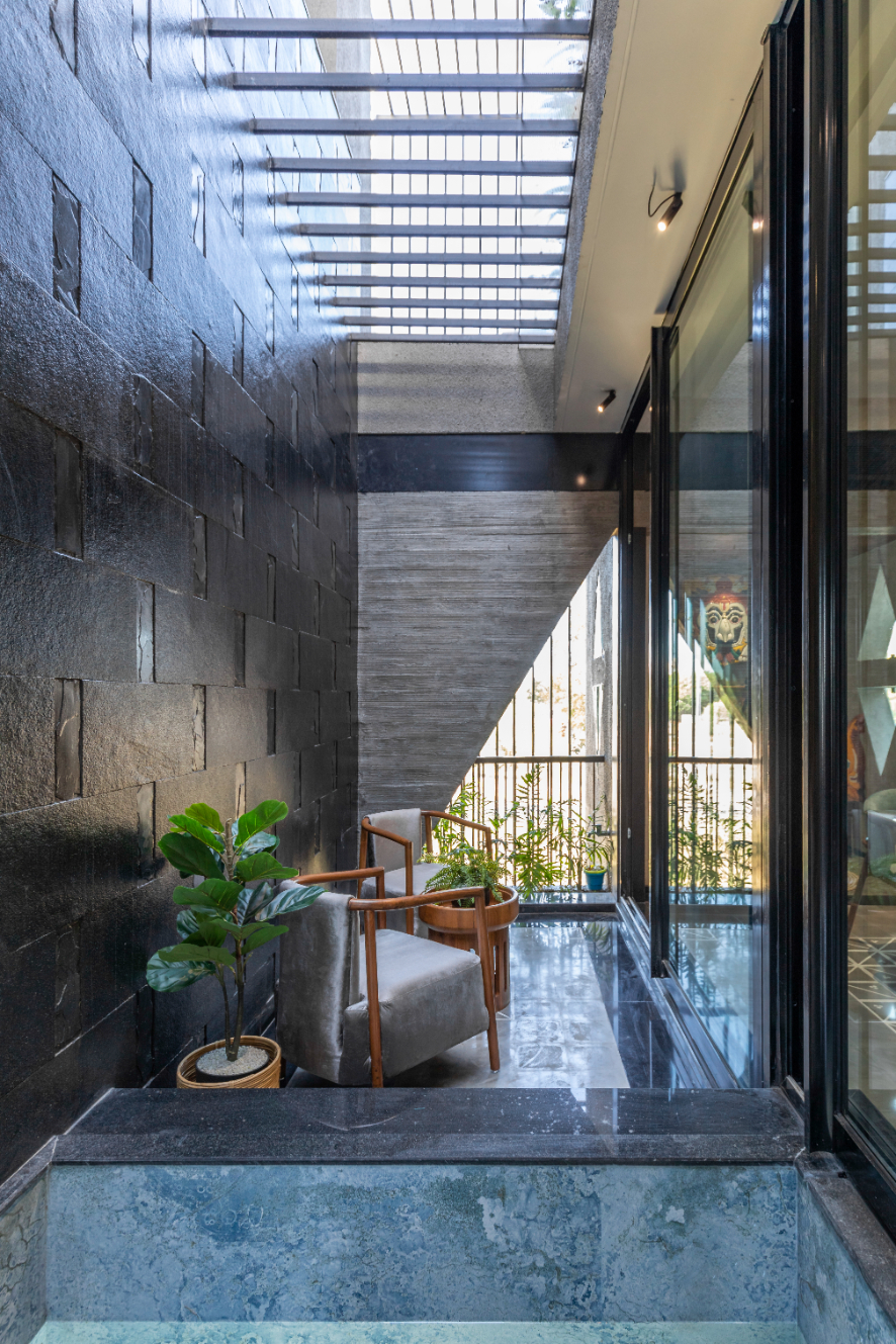 The Concrete House: Tempering textures and tones - Architect and ...