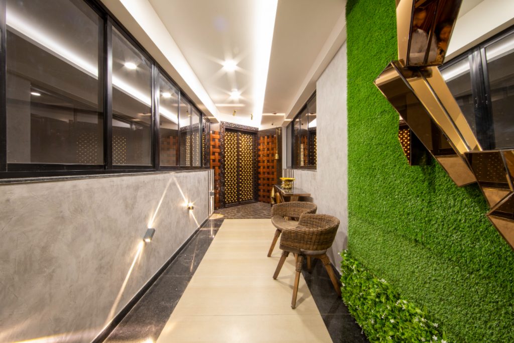 This modern Pune abode espouses traditional warmth - Architect and ...