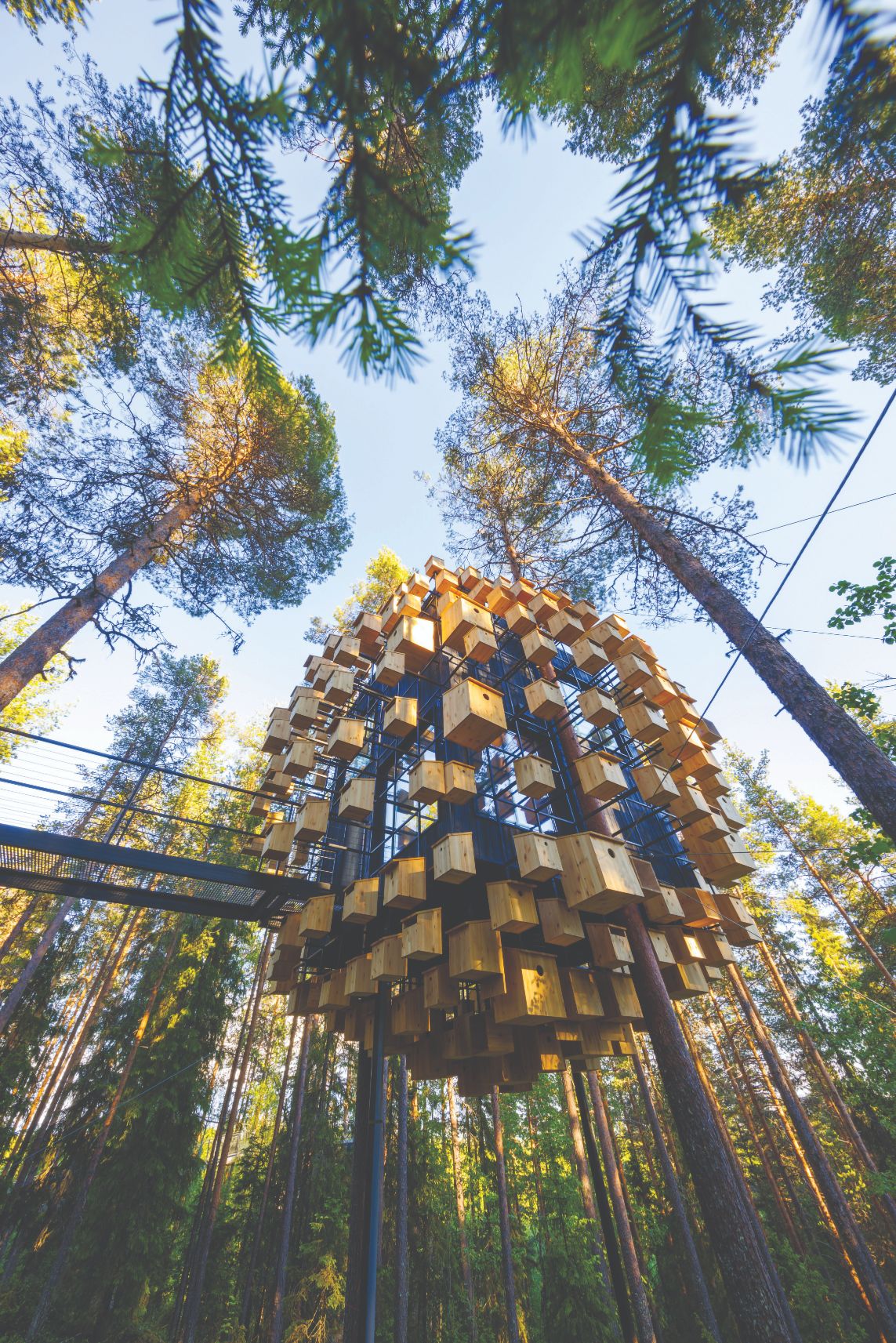 #GlobalDesign: Experience treehouse living in the Swedish resort ...