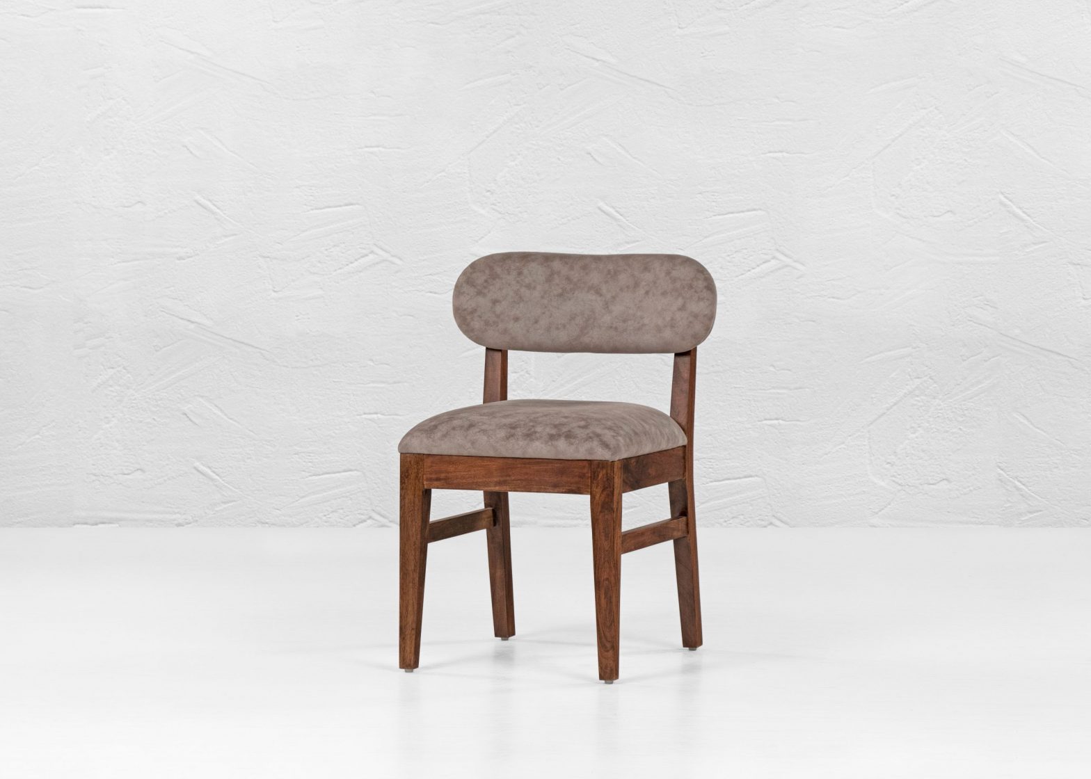 Sleek chairs perfect for every type of space! - Architect and Interiors ...