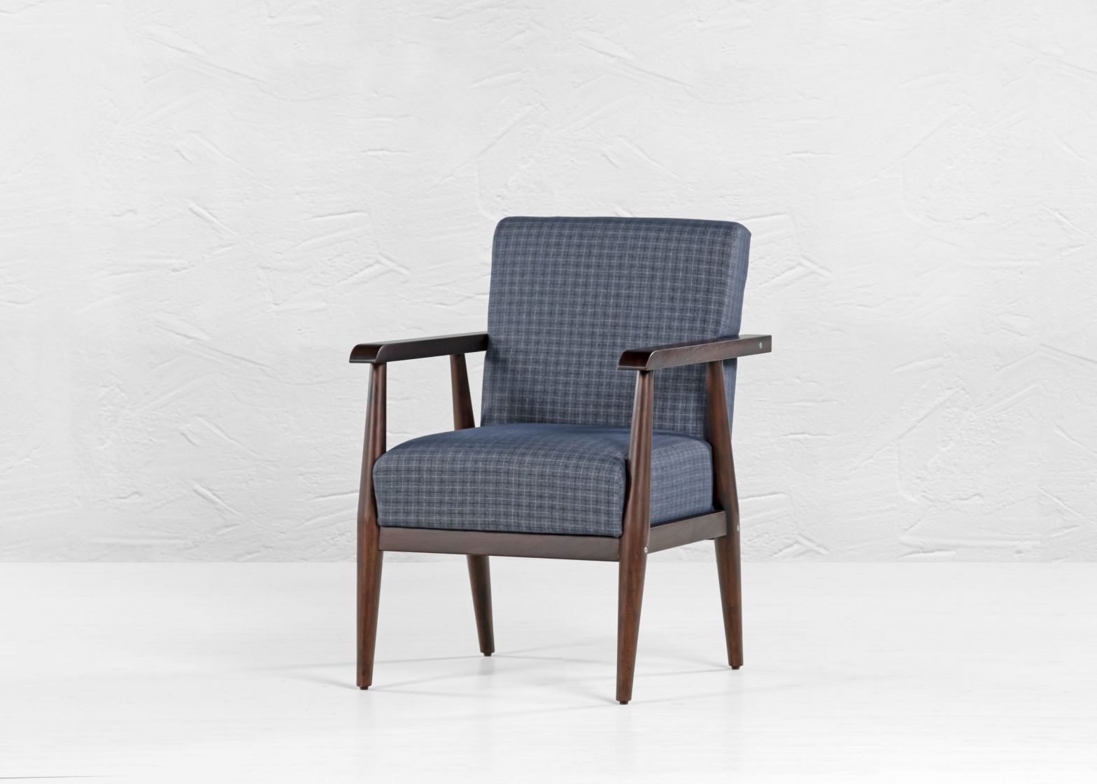 Sleek chairs perfect for every type of space! - Architect and Interiors ...