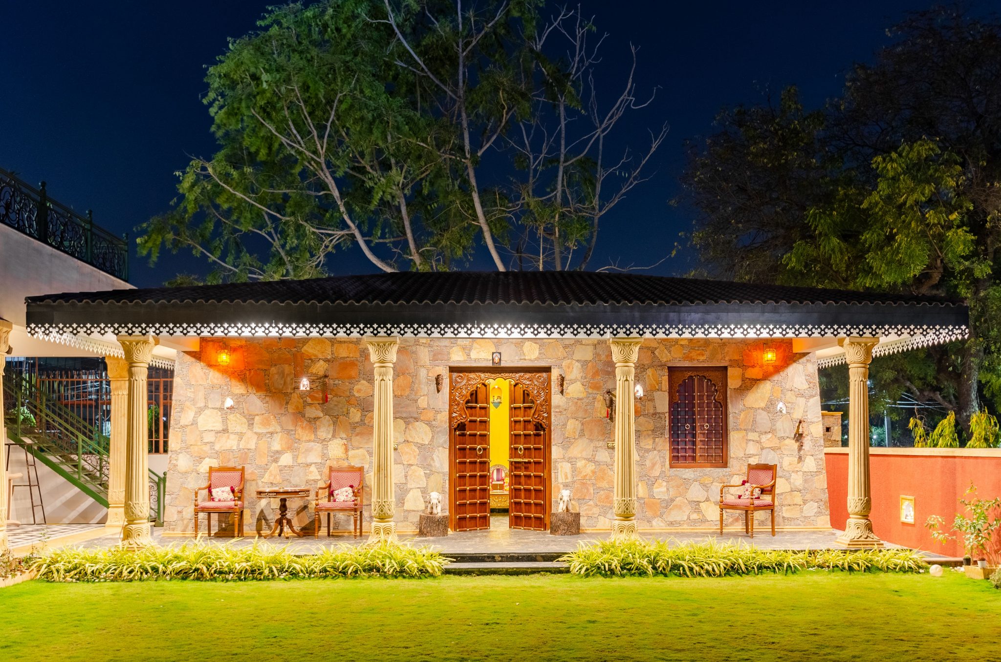 #AIExclusive: This bespoke outhouse in Udaipur is a traditional triumph ...