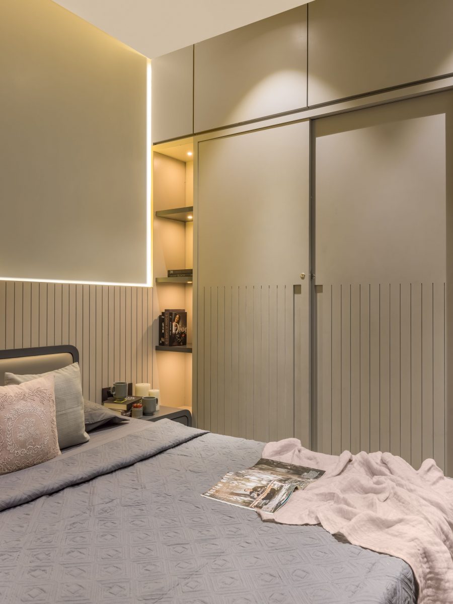 #AIExclusive: Dip into dreamy curves and colours in this Vapi home ...