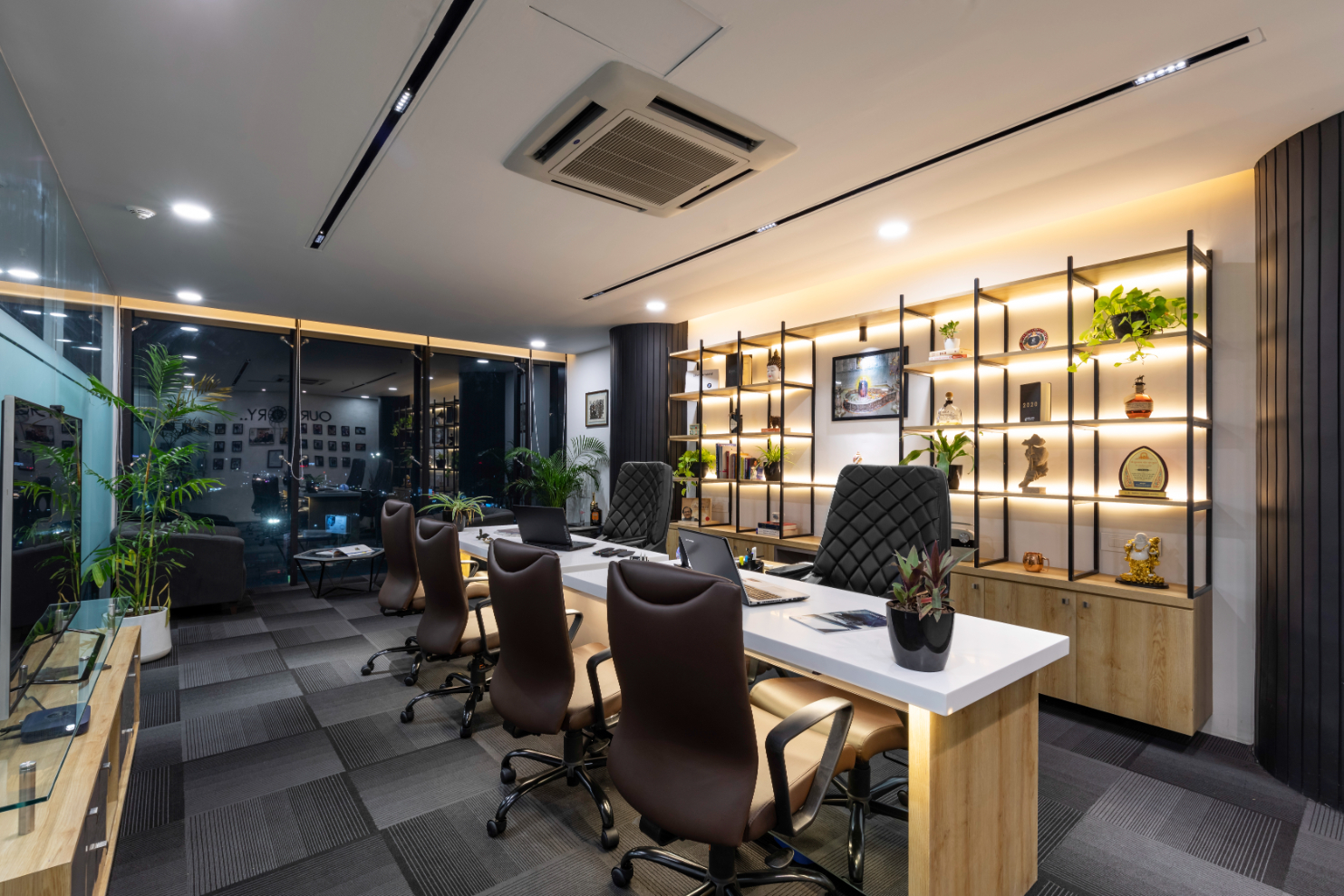 This Indore office dips into compact luxury and picturesque views ...