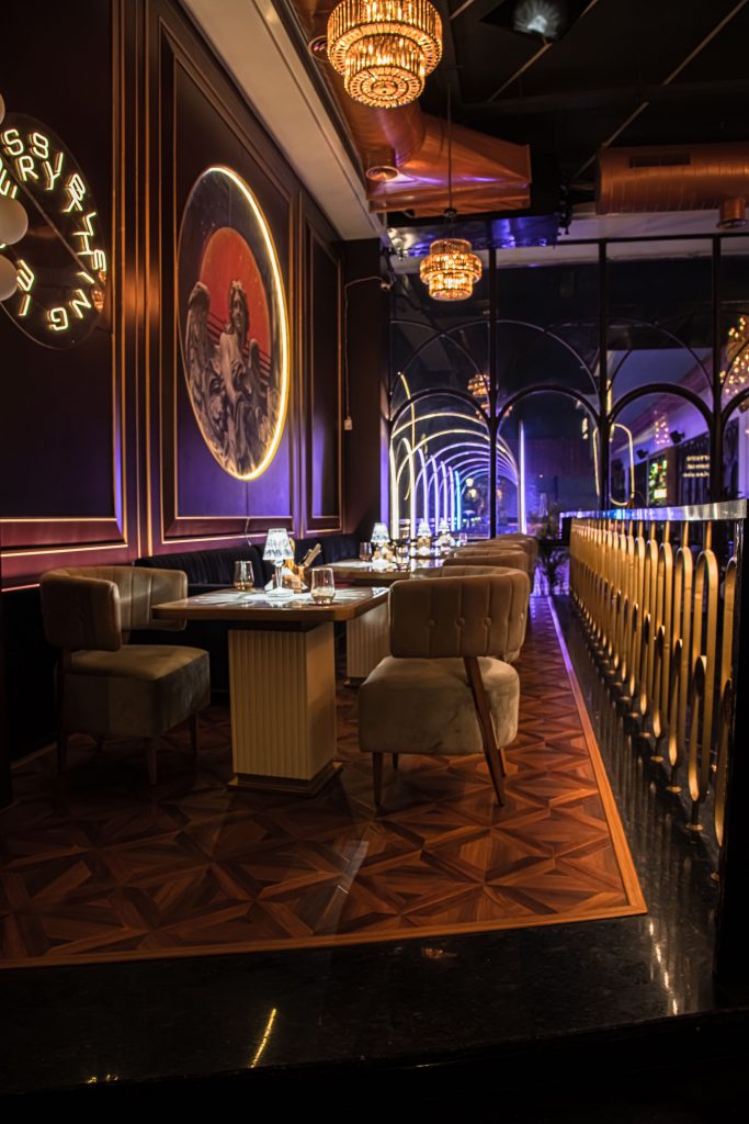 Celebrating an interweave of curiosity and drama at Faridabad’s diner ...