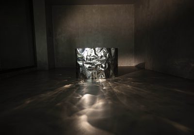 A diamond-inspired fusion between art, sculpture and function ...