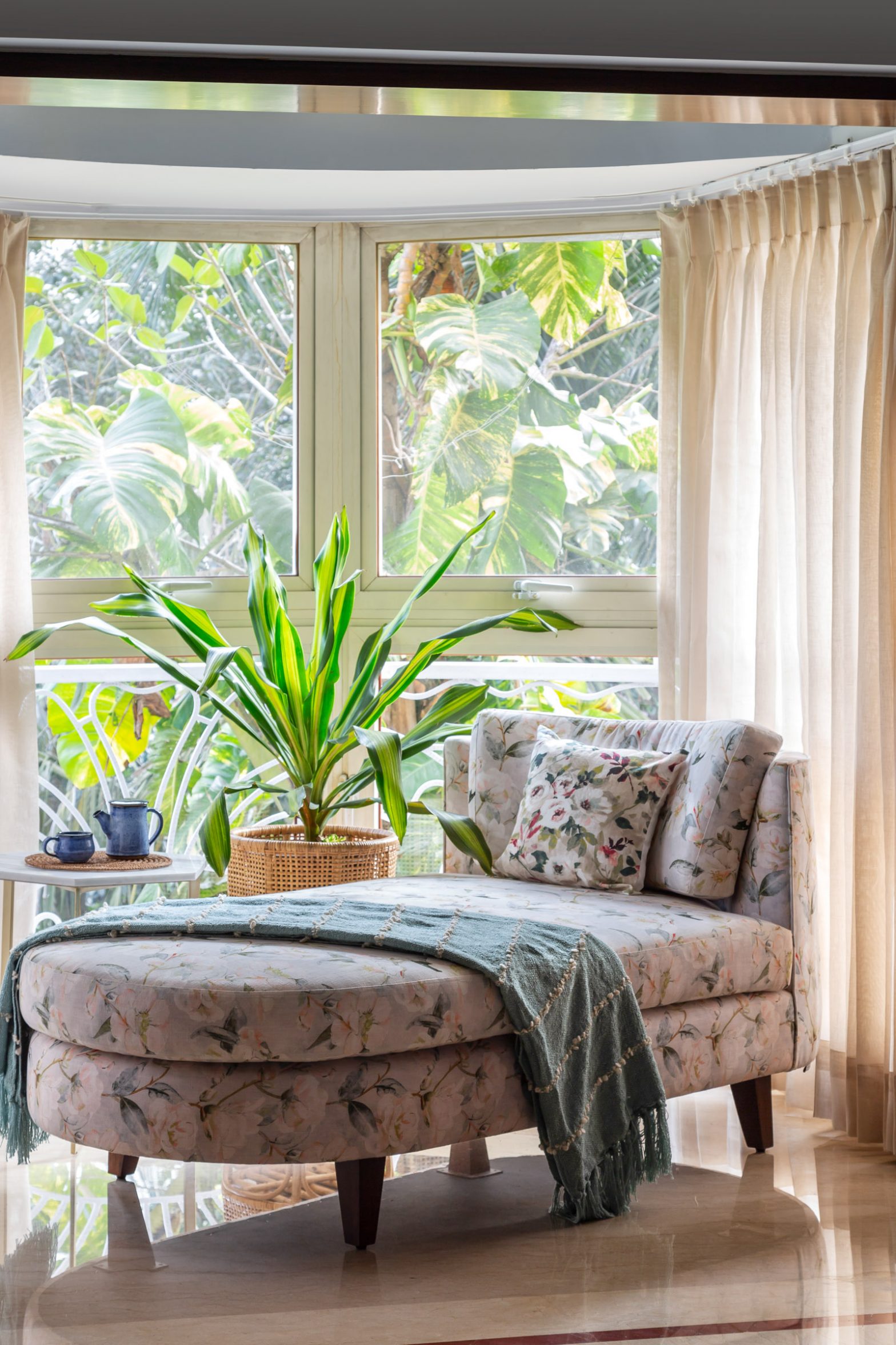 #AIExclusive: Netflix show ‘Gilmore Girls’ inspired eclectic Mumbai ...