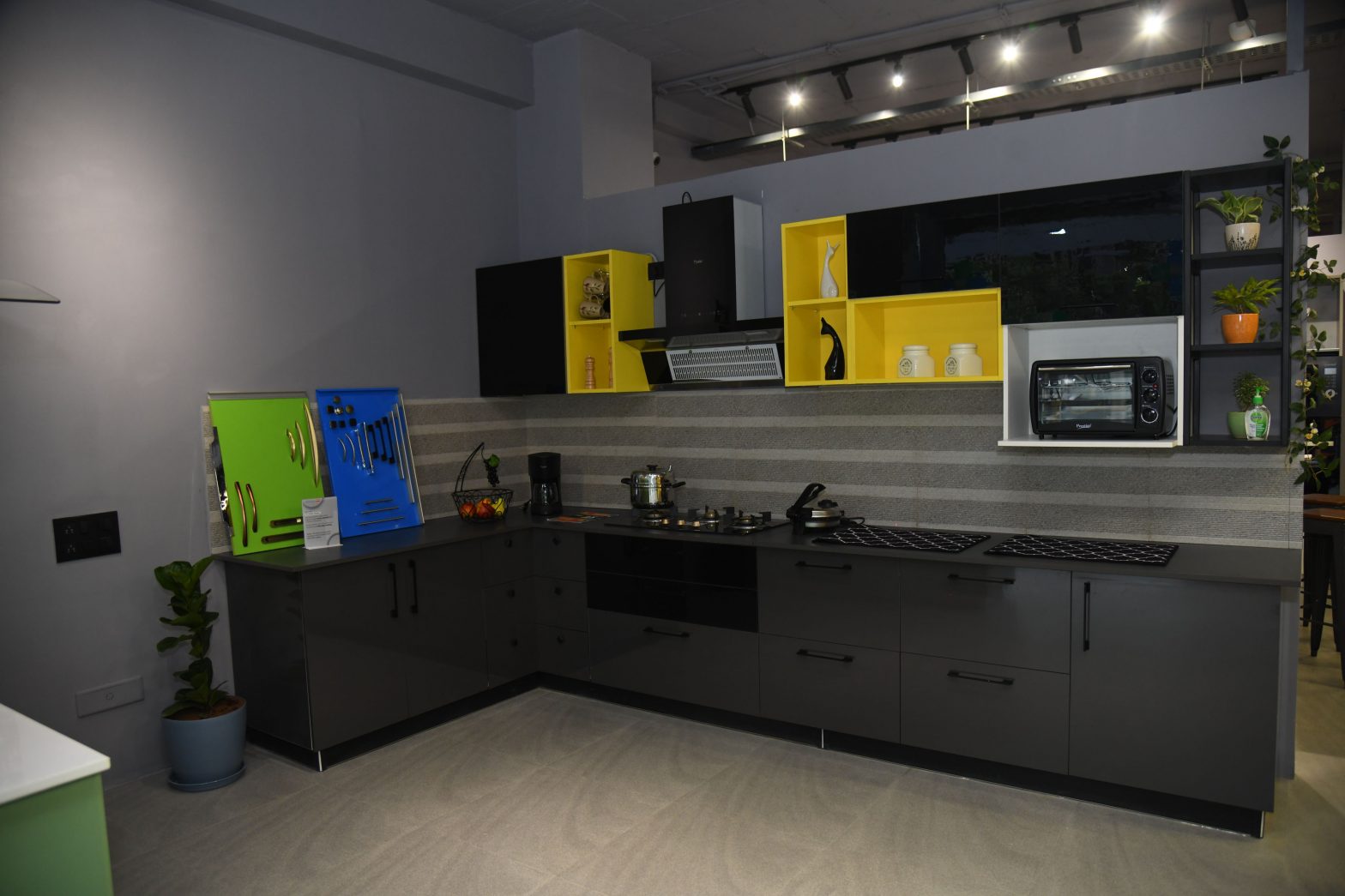 #LetsTalk: Future of modular kitchens with Dhruv Trigunayat, CEO ...