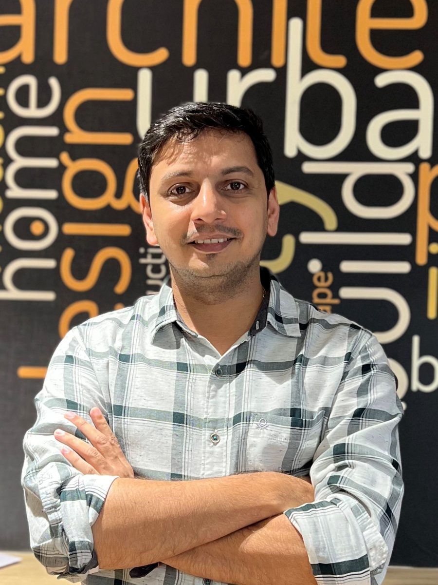 #AIExclusive: This warm home in Pune by Atish Lahoti is a rustic ...