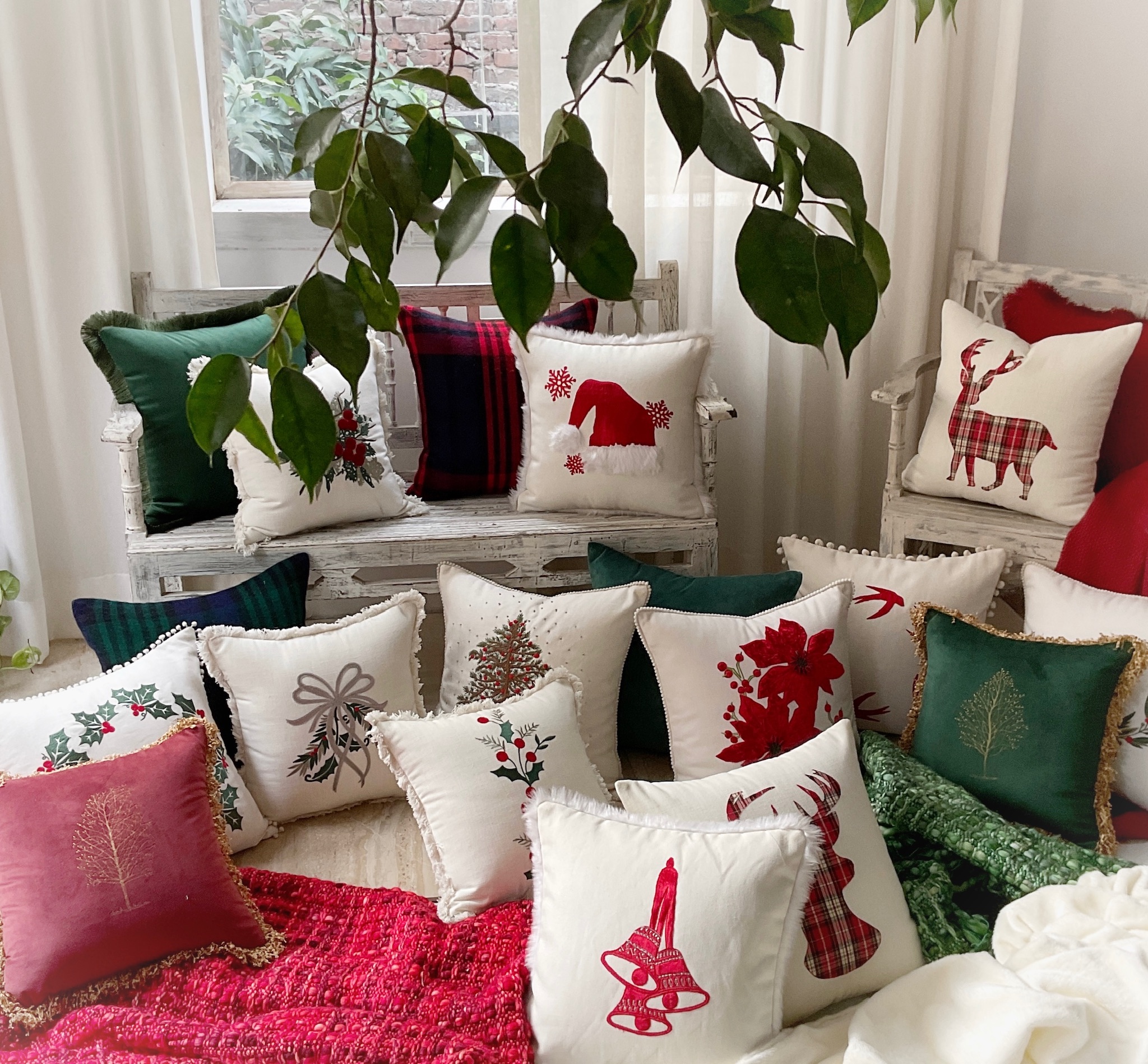 #SeasonsSpecial: Handmade Christmas themed cushion covers and throw ...