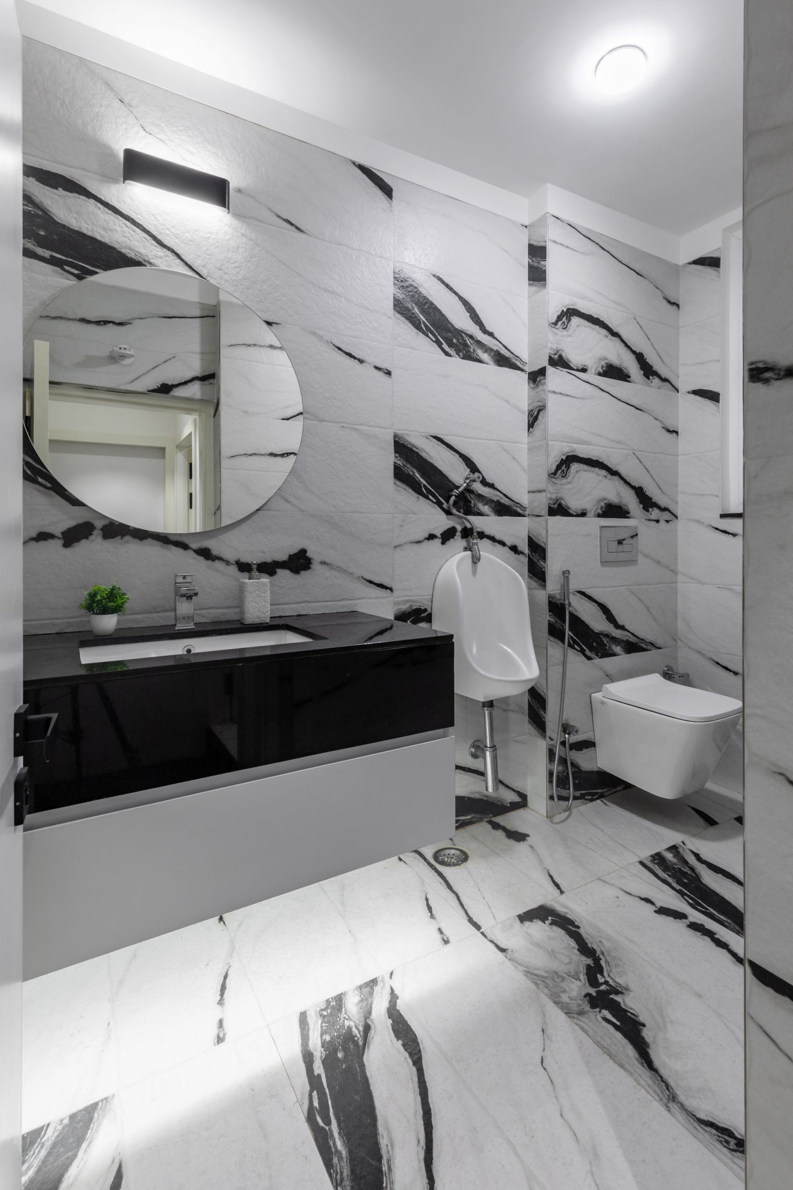 Delhi’s unconventional law office by Studio MaYa breaks design ...