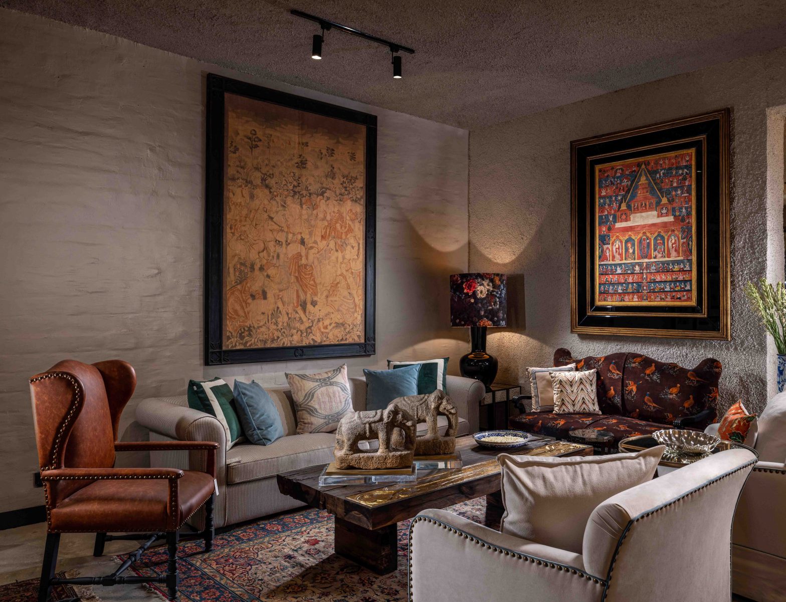 4 lounge spaces ideas that are ideal for large homes - Architect and ...