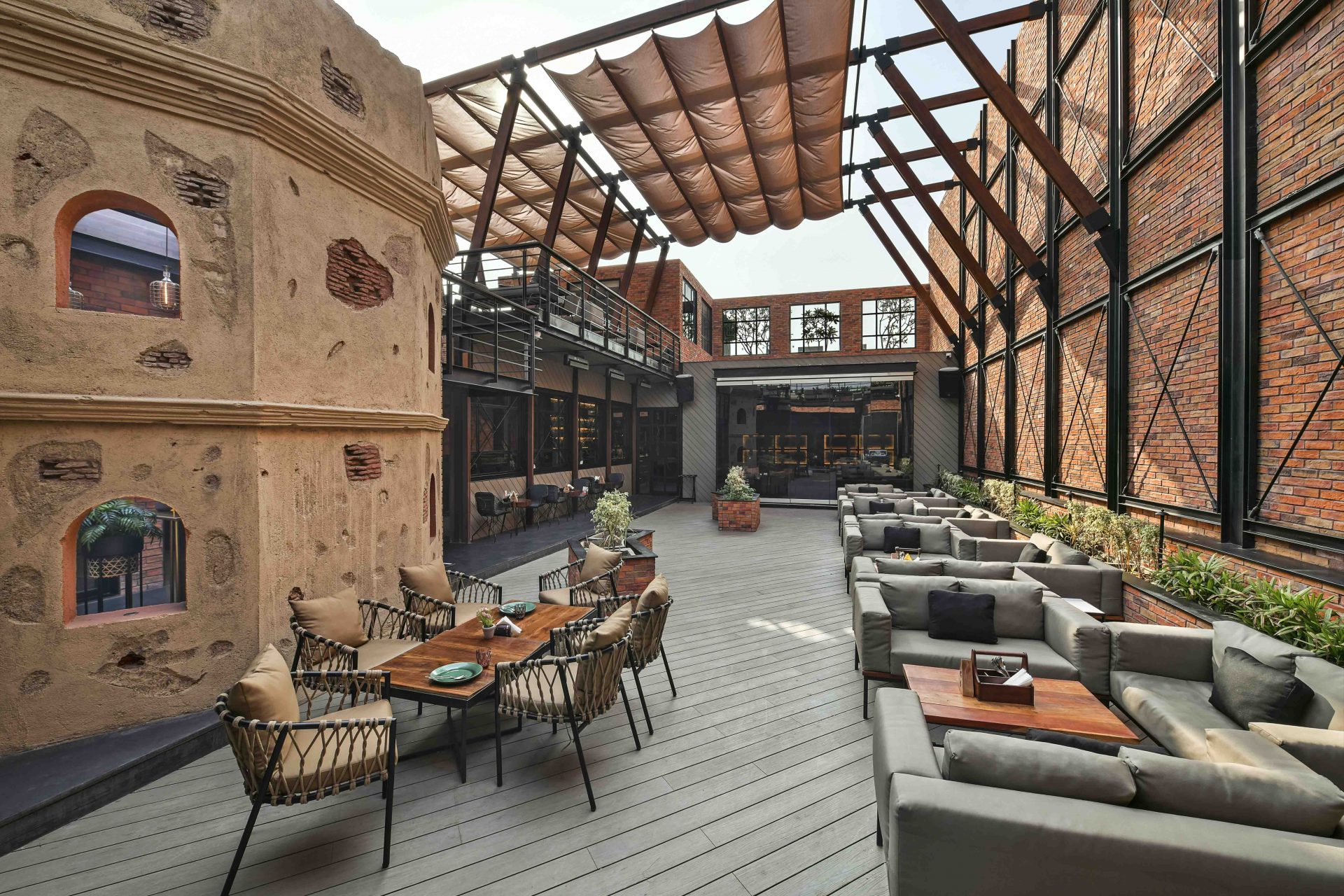 Architecture romances with bricks in Lucknow’s new roof-top restaurant ...