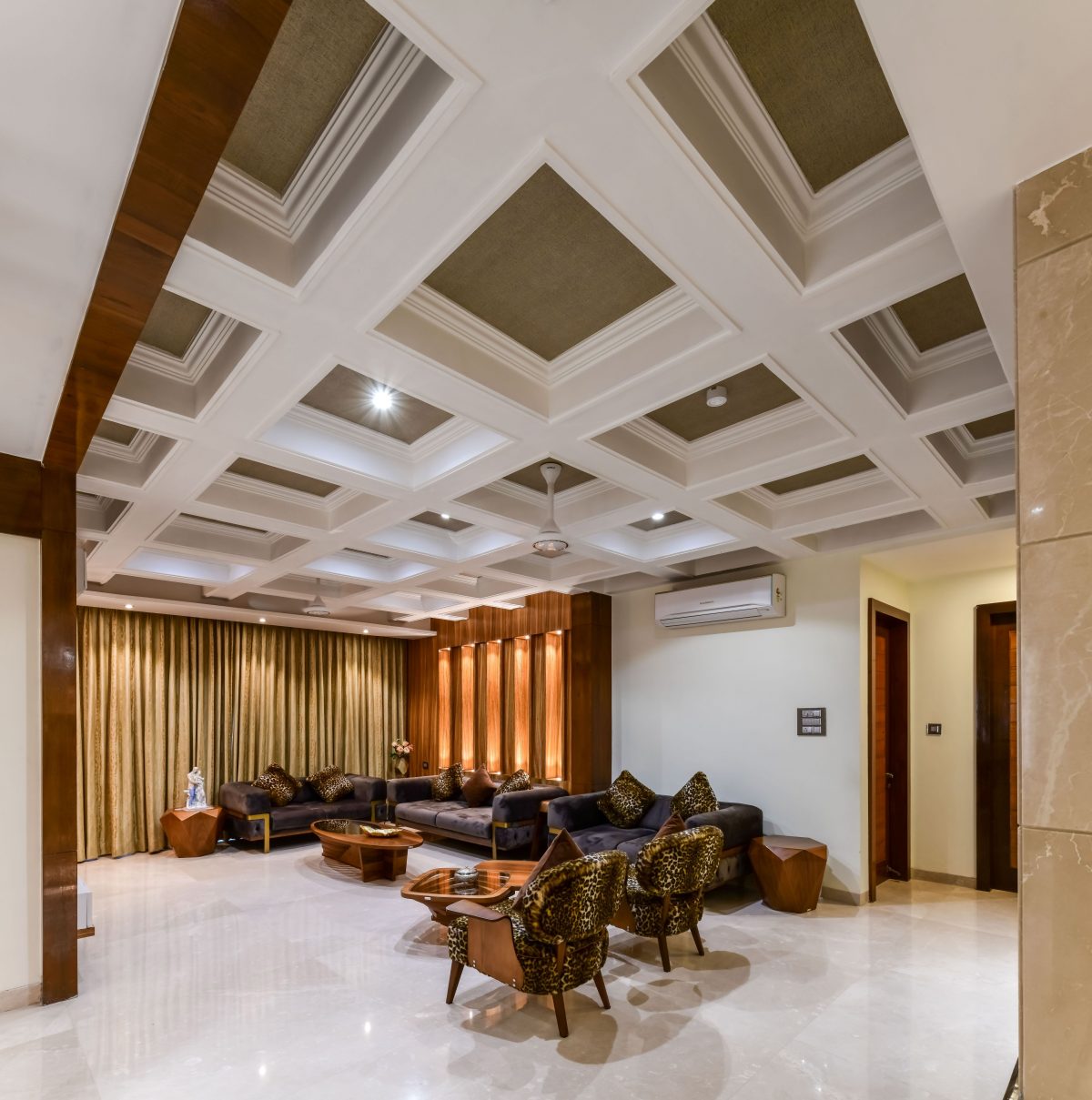 Down Ceiling Designs For Lobby In India | Shelly Lighting