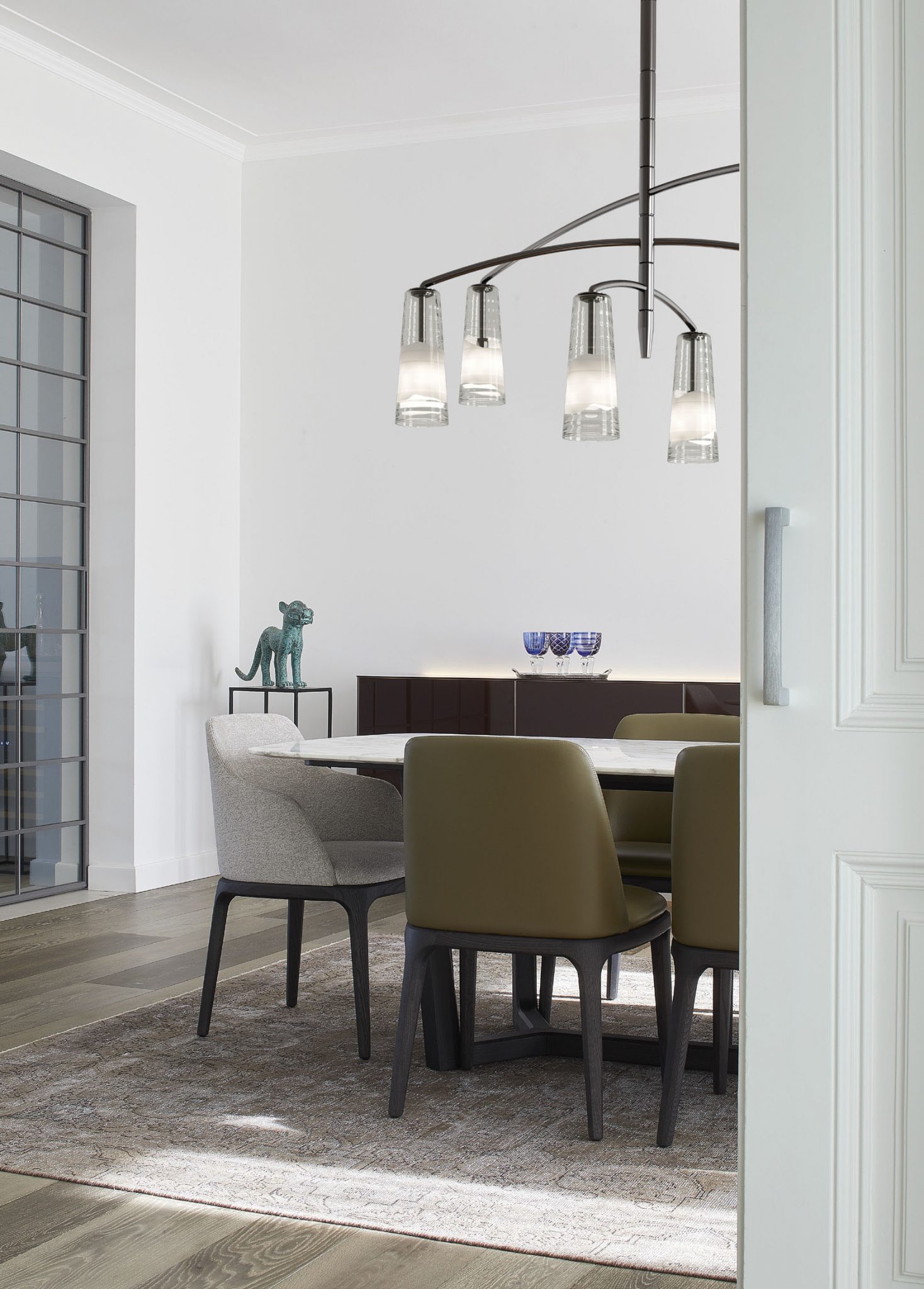 Suspension lamps made of Venetian crystal take eclectic forms ...