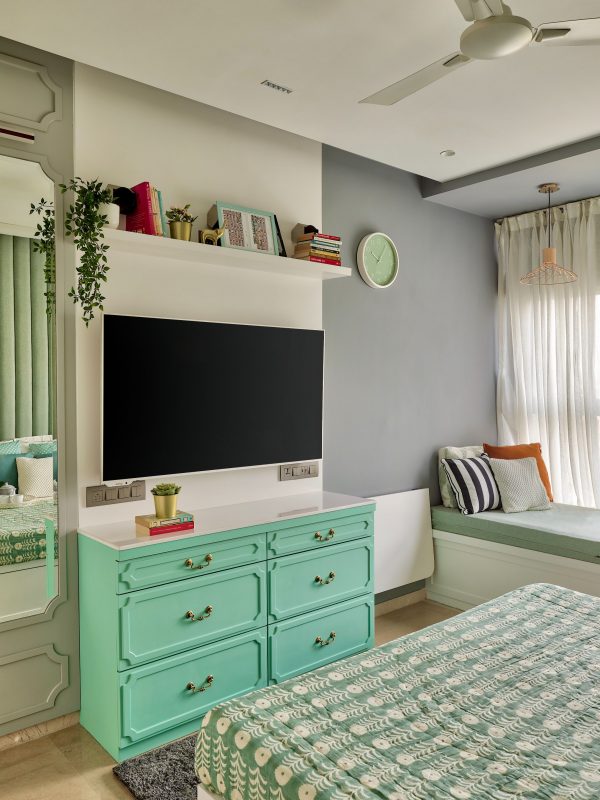A confluence of chirpy colours takes over this modern 3BHK in Mumbai ...