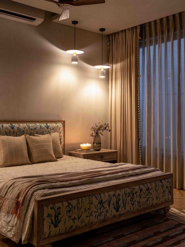 Explore this unconventionally modern countryside farmhouse - Architect ...