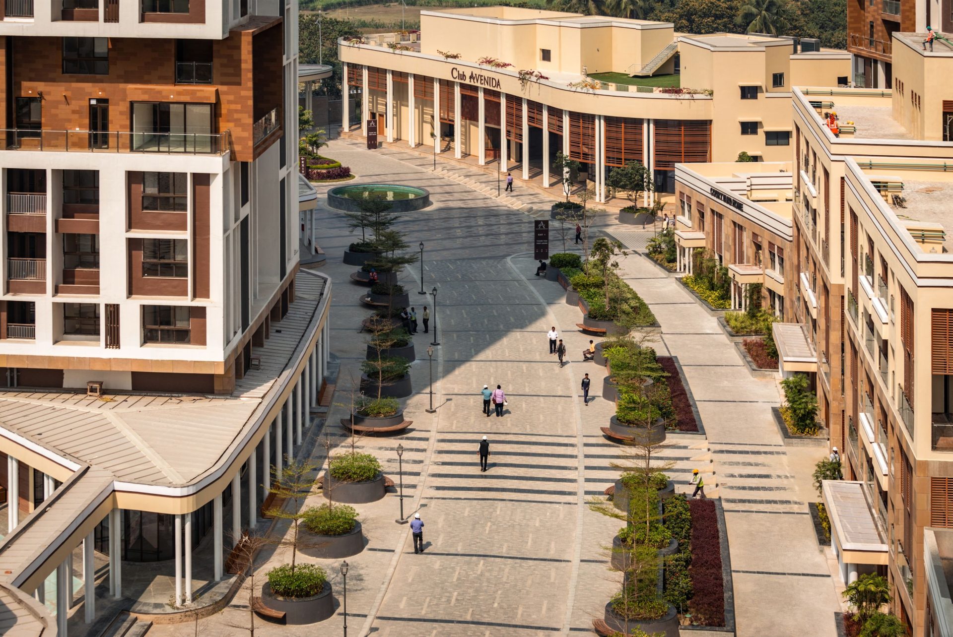 Trace Kolkata's colonial street culture within this residential complex ...