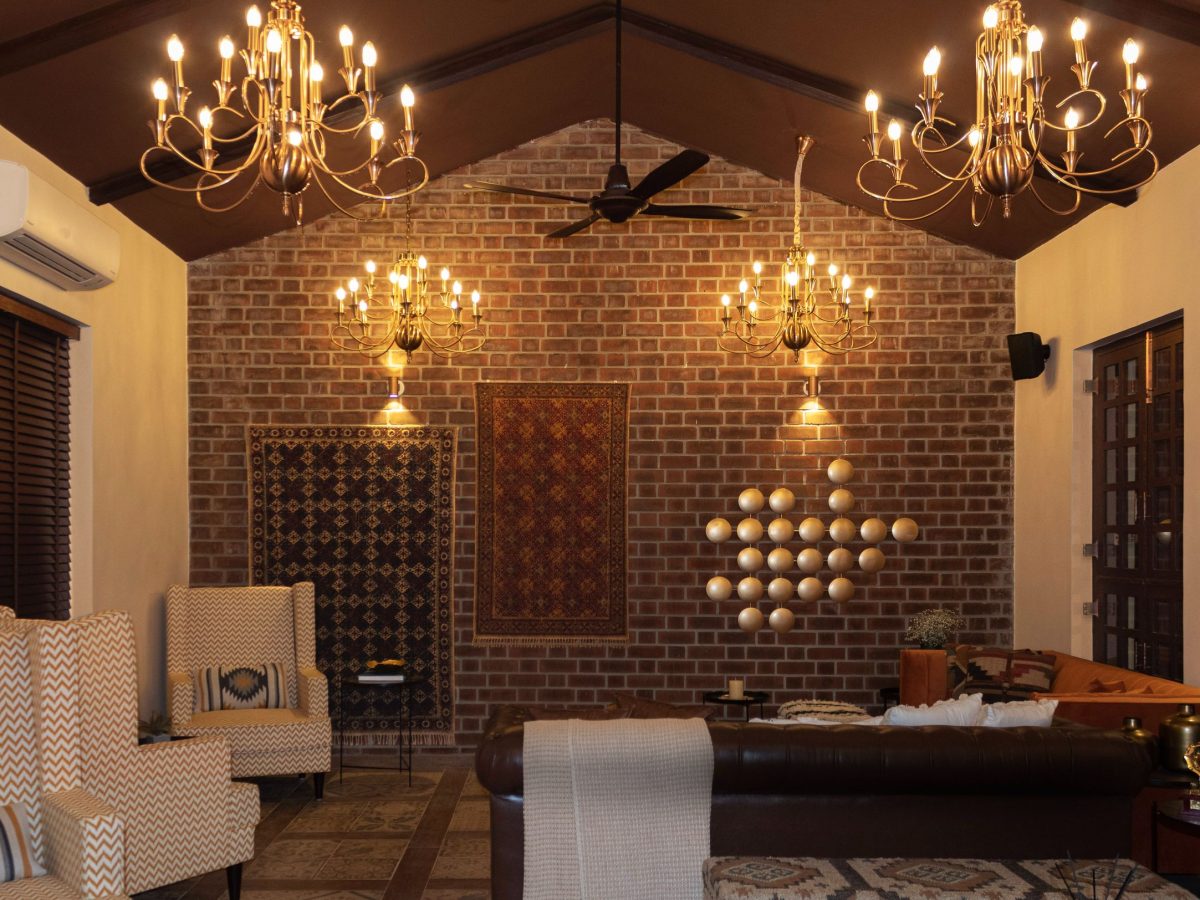 This Mumbai abode mimics an artist's colour palette - Architect and ...