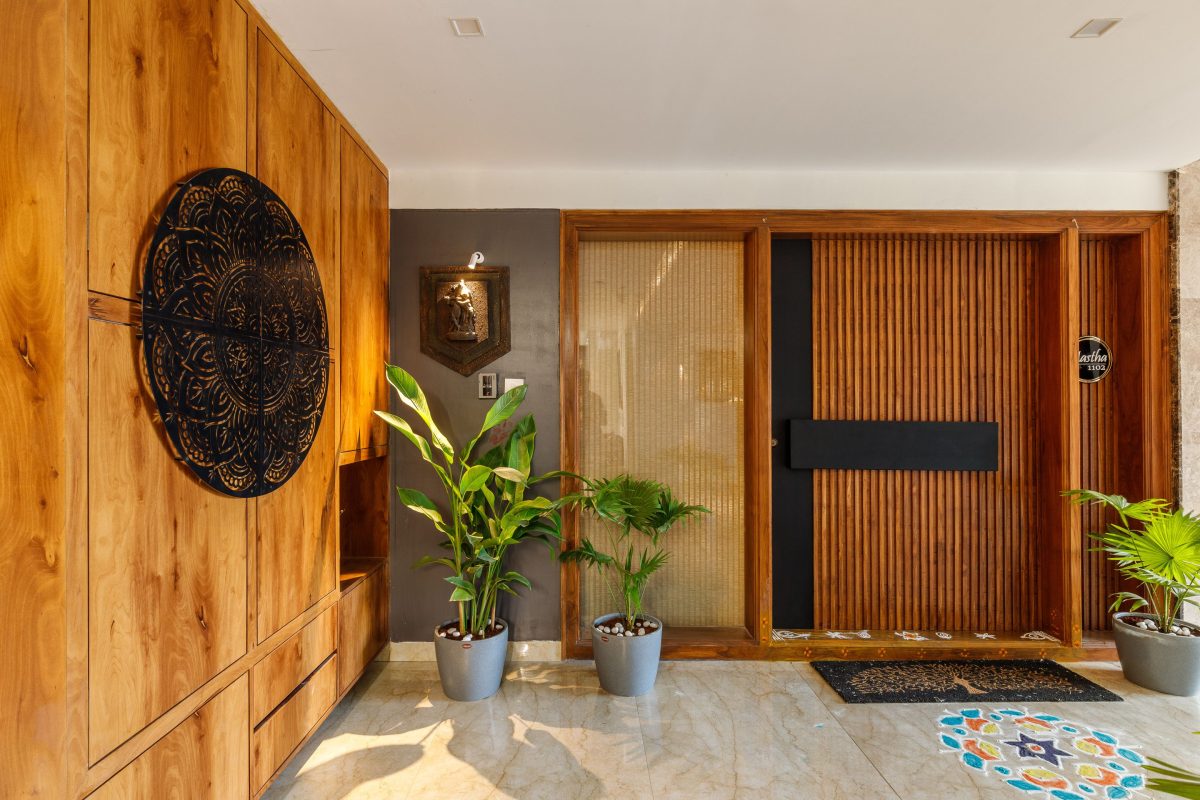 Master rustic materiality inside this architect's Bangalore home ...