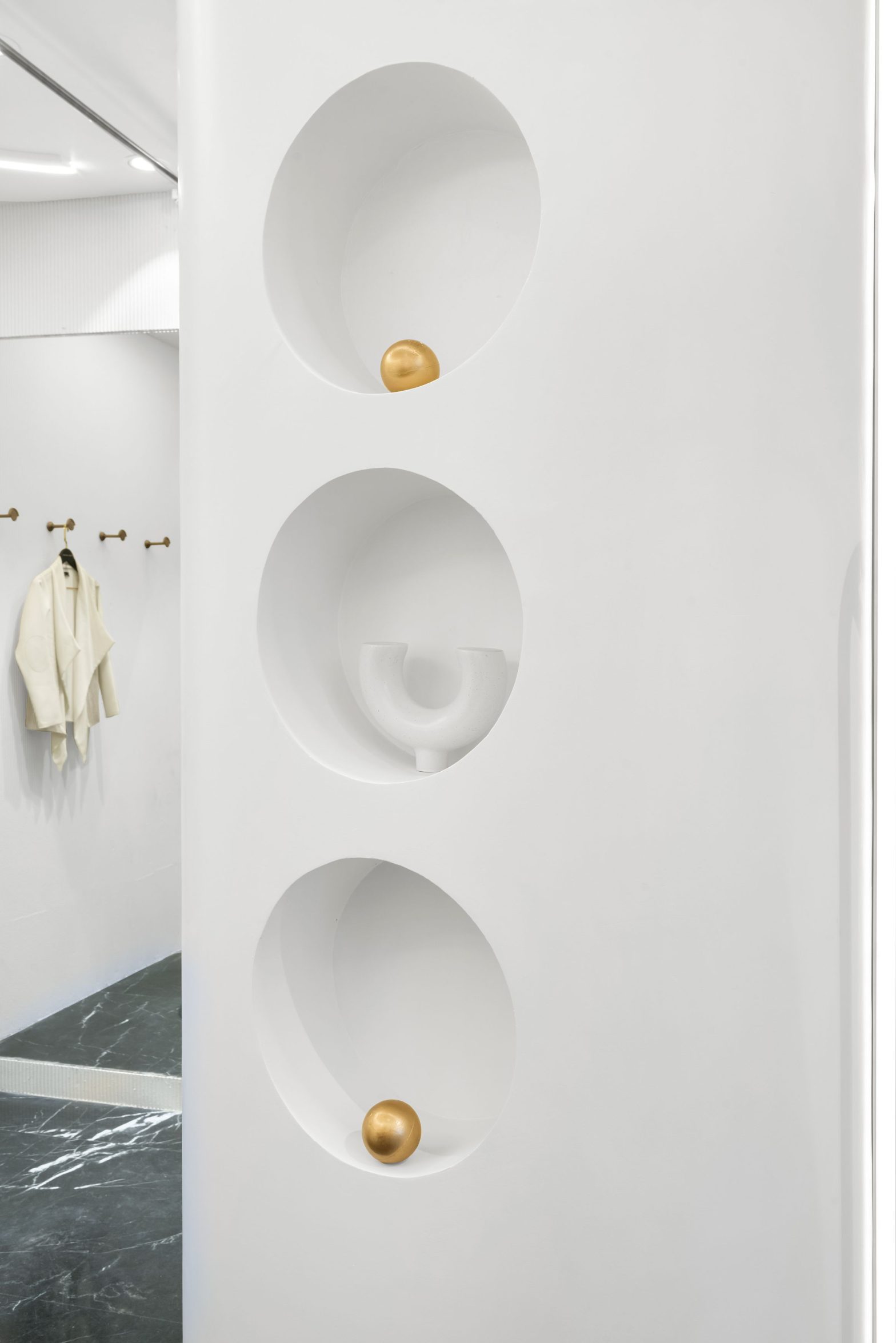 Glide along the curious curves of this retail store in Delhi ...