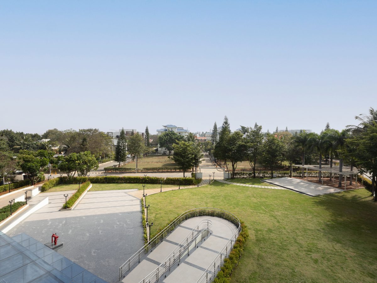 Walk down the gardens of glamour that define this Bangalore hotel ...