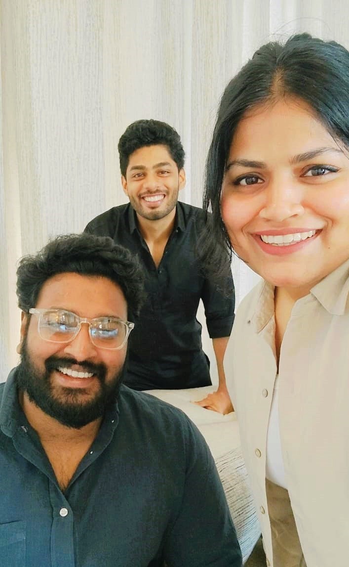 Cross the lines of contemporary design in Mumbai's 4BHK - Architect and ...