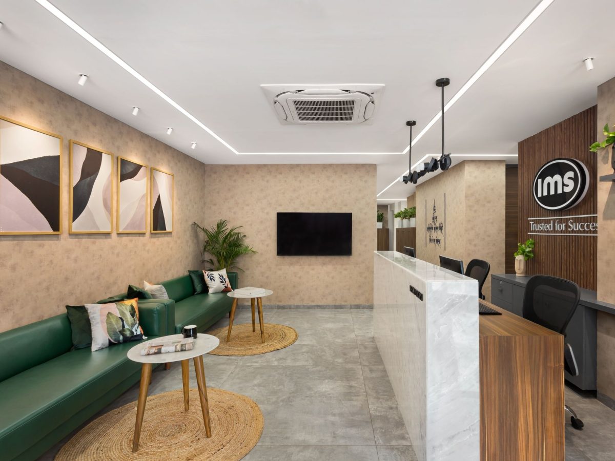 Open up to the comfort of this flexible Ahmedabad office - Architect ...