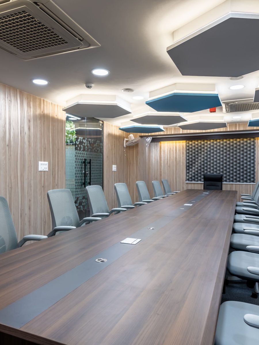 Foster free flowing ideas in Bhopal's vibrant office space - Architect ...