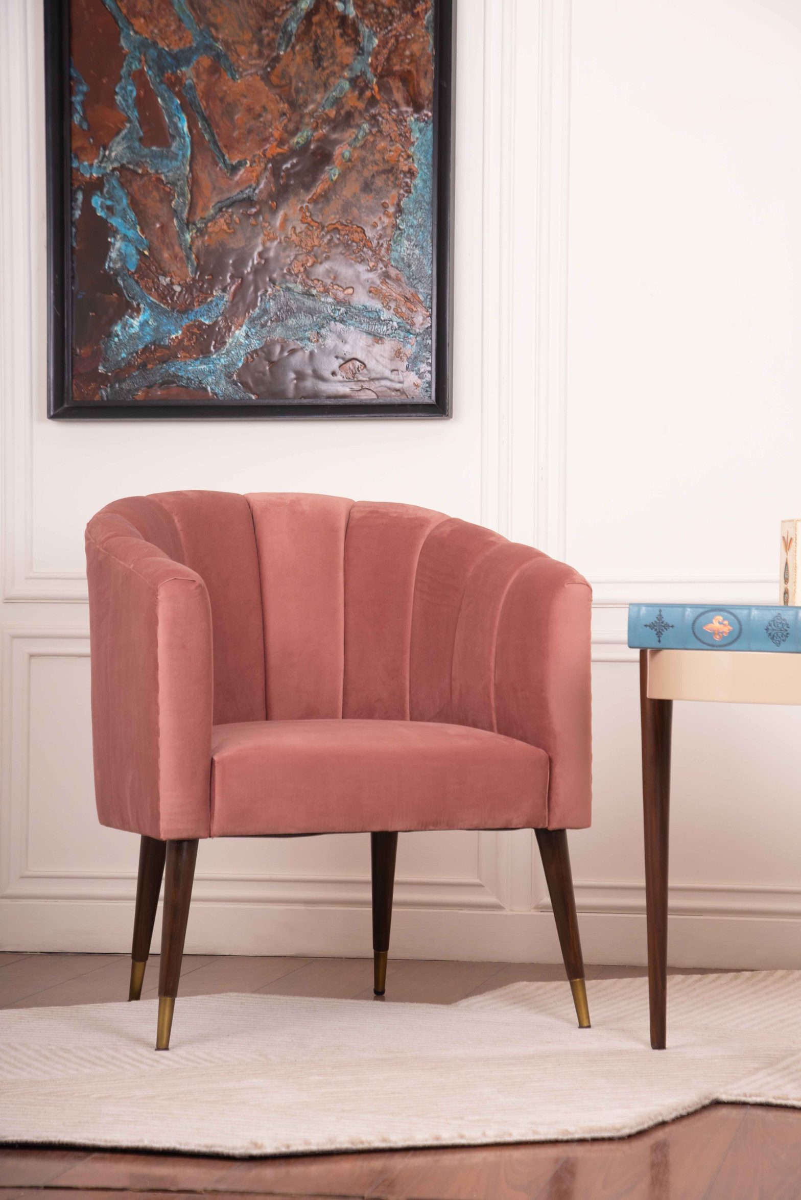 Unwind with the vintage visuals of these lounge chairs - Architect and ...