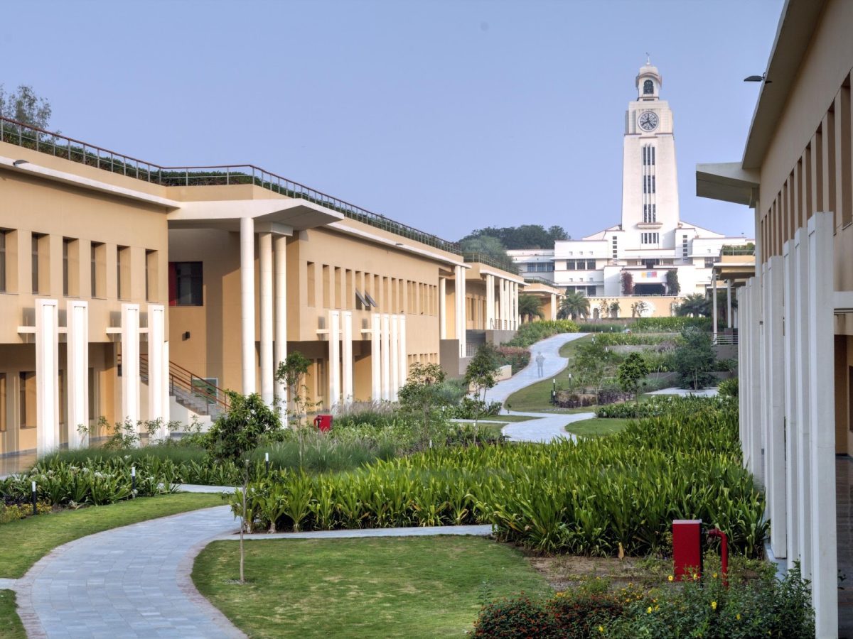 Submerge in the BITS Pilani culture with #iGenWinner Kalpesh Mevada ...