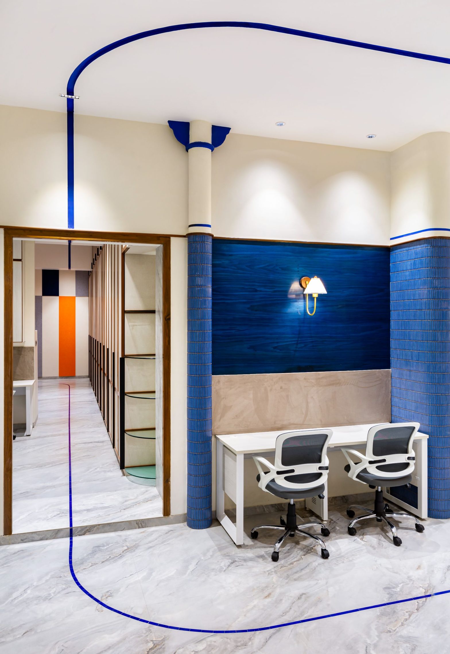 Break paths and patterns at Mumbai's unpredictable office - Architect ...