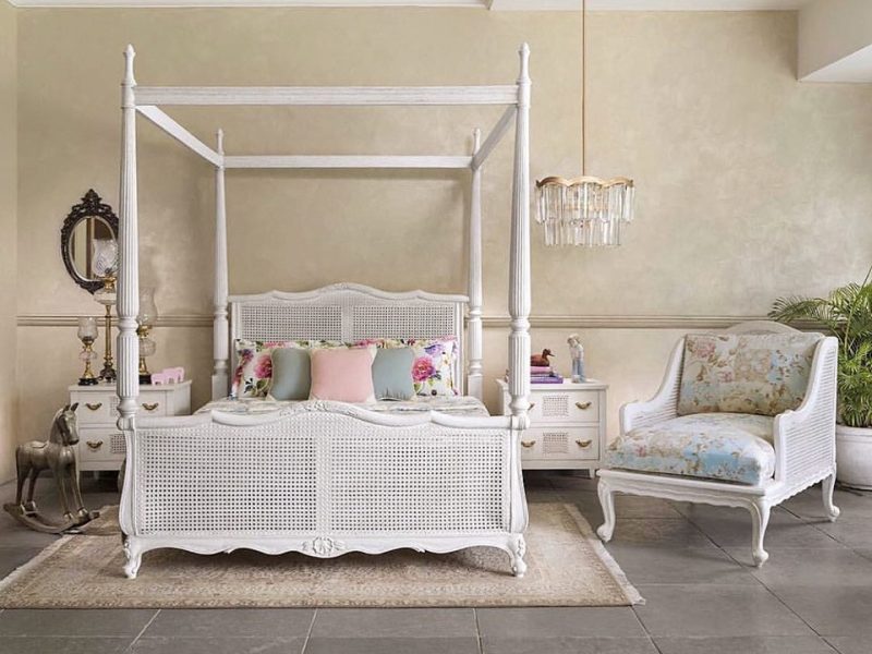 Look no further for a tranquil retreat with these dreamy four-poster ...