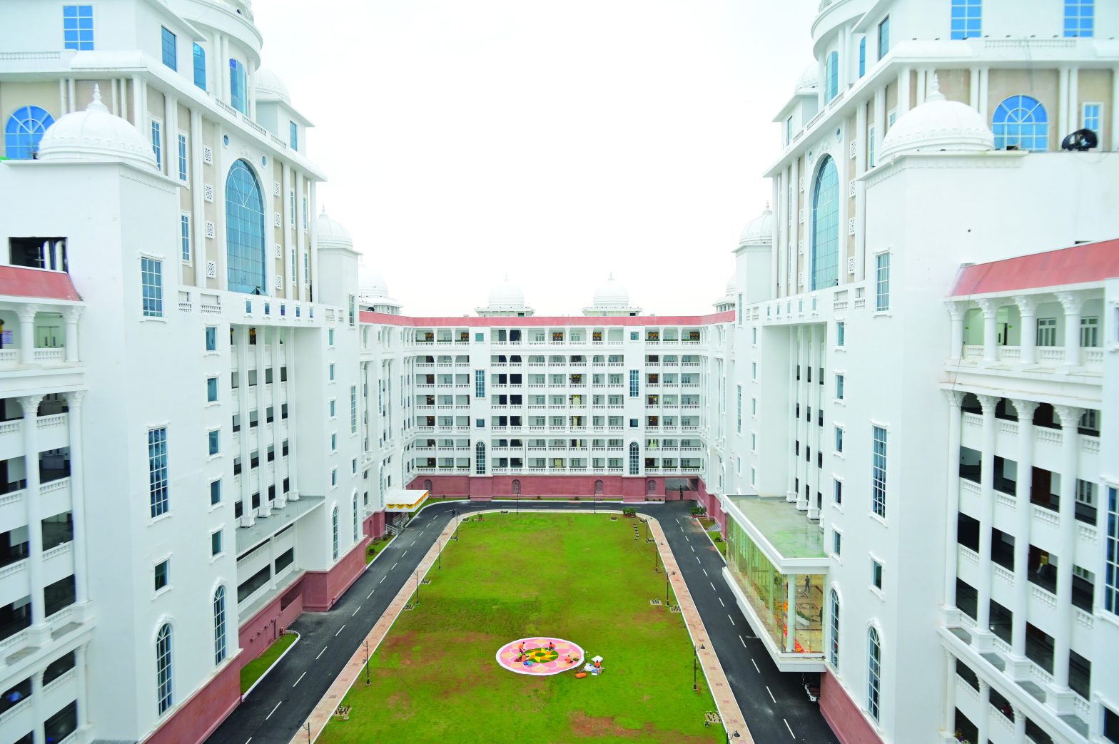 Break down Hyderabad Secretariat's iconic design with Ponni Concessao ...