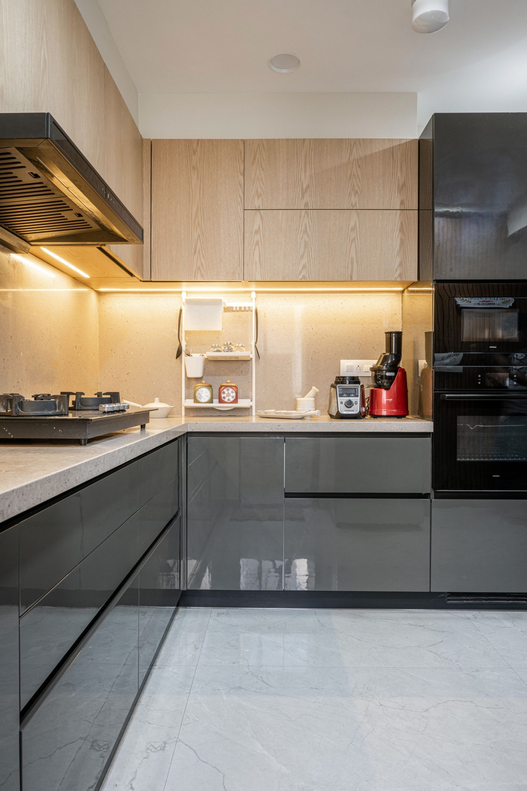 Let this Ahmedabad 3BHK wrap you in a warm hug - Architect and ...