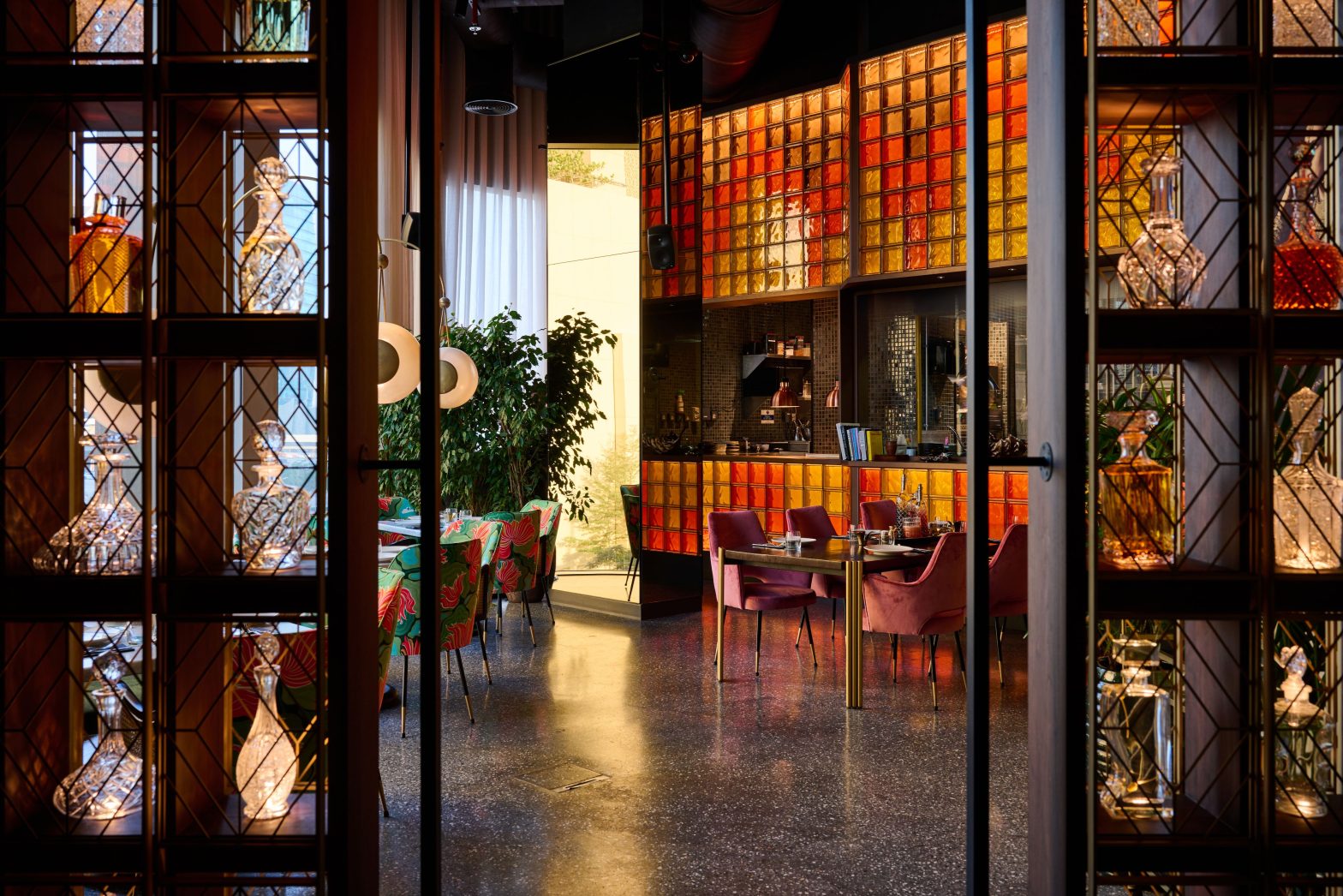 Revisit Dubai's iconic restaurant in this vibrant re-edition ...