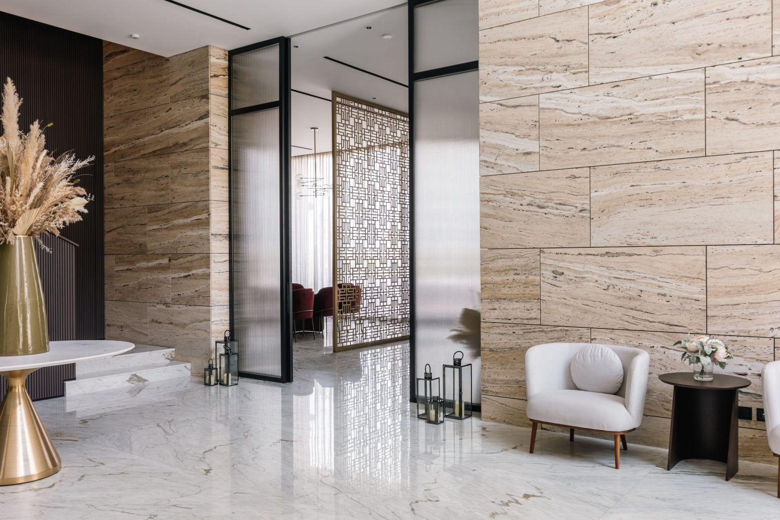 Peek inside Dubai's introverted house of bold expressions - Architect ...