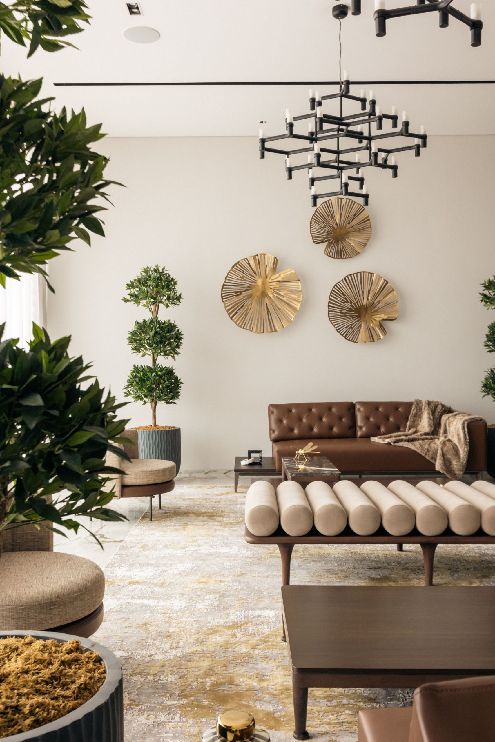 Peek inside Dubai's introverted house of bold expressions - Architect ...