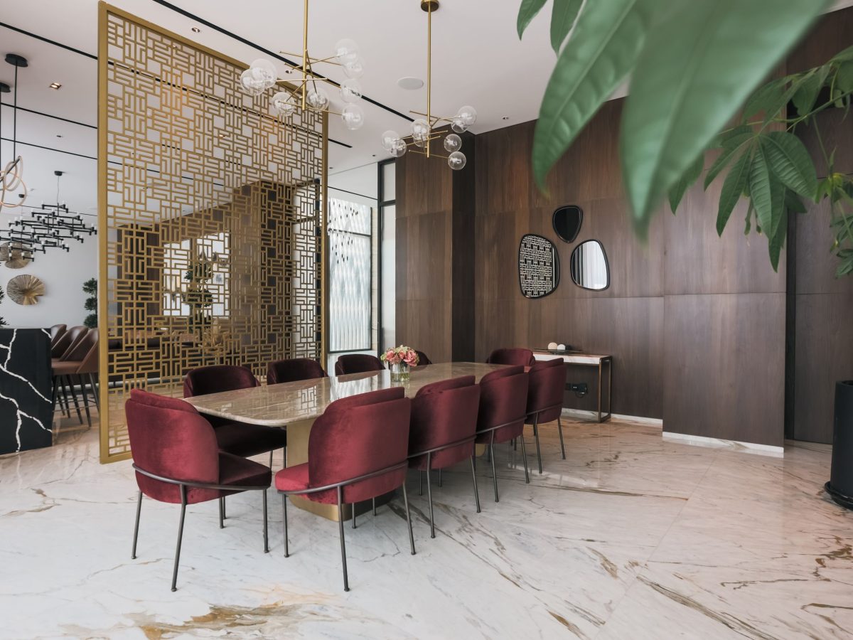 Peek inside Dubai's introverted house of bold expressions - Architect ...