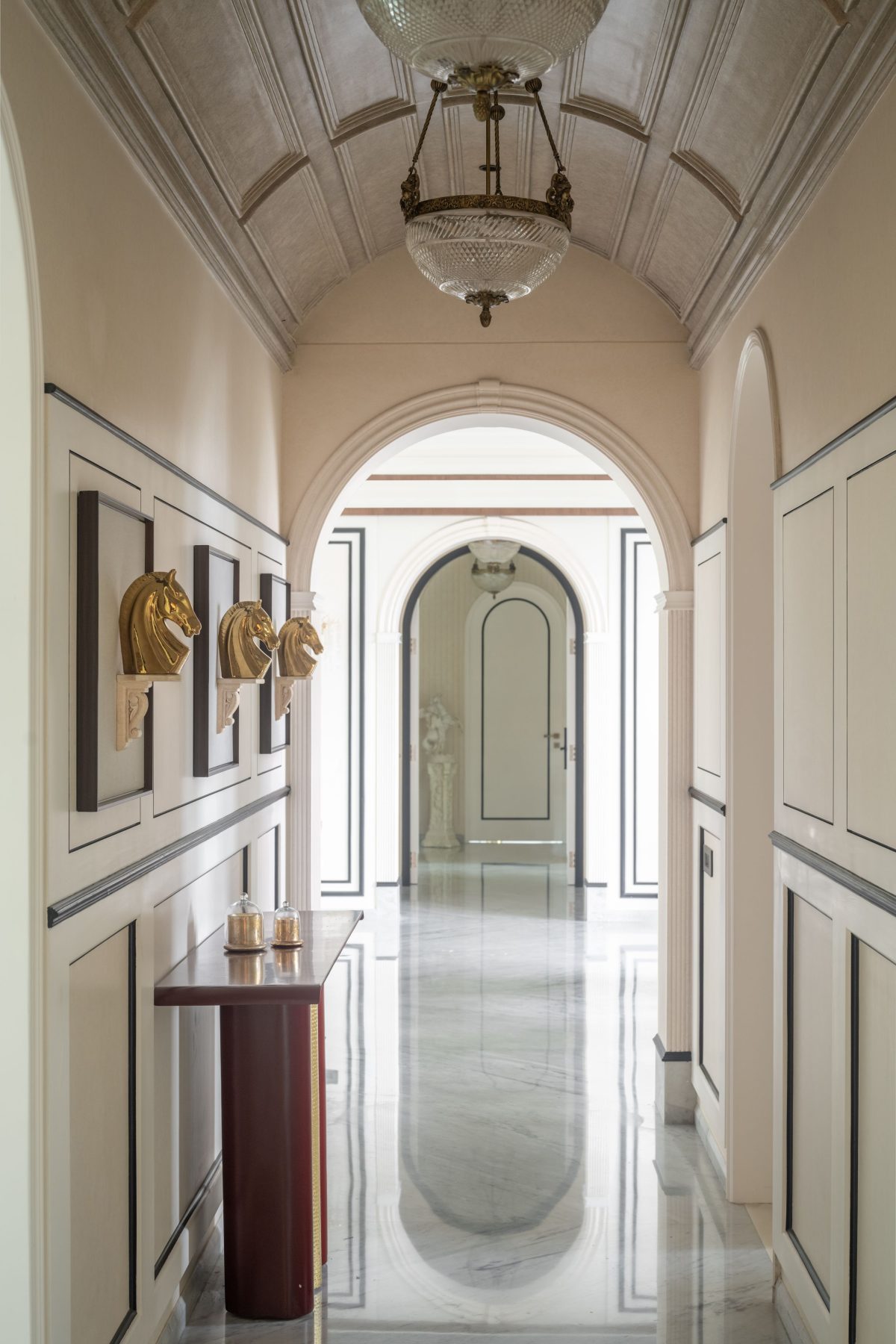 Glide down the halls of this Da Vinci style Mumbai home - Architect and ...